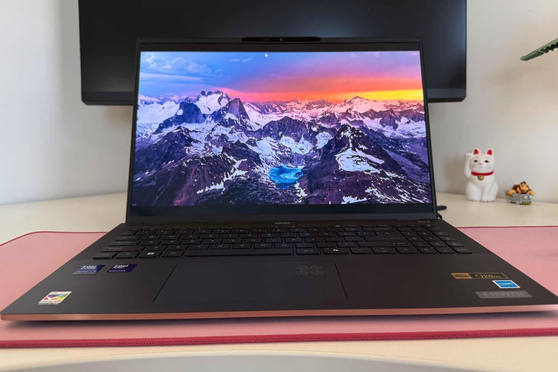 Acer Swift 16 AI review: All-day battery in a deceptively slim laptop